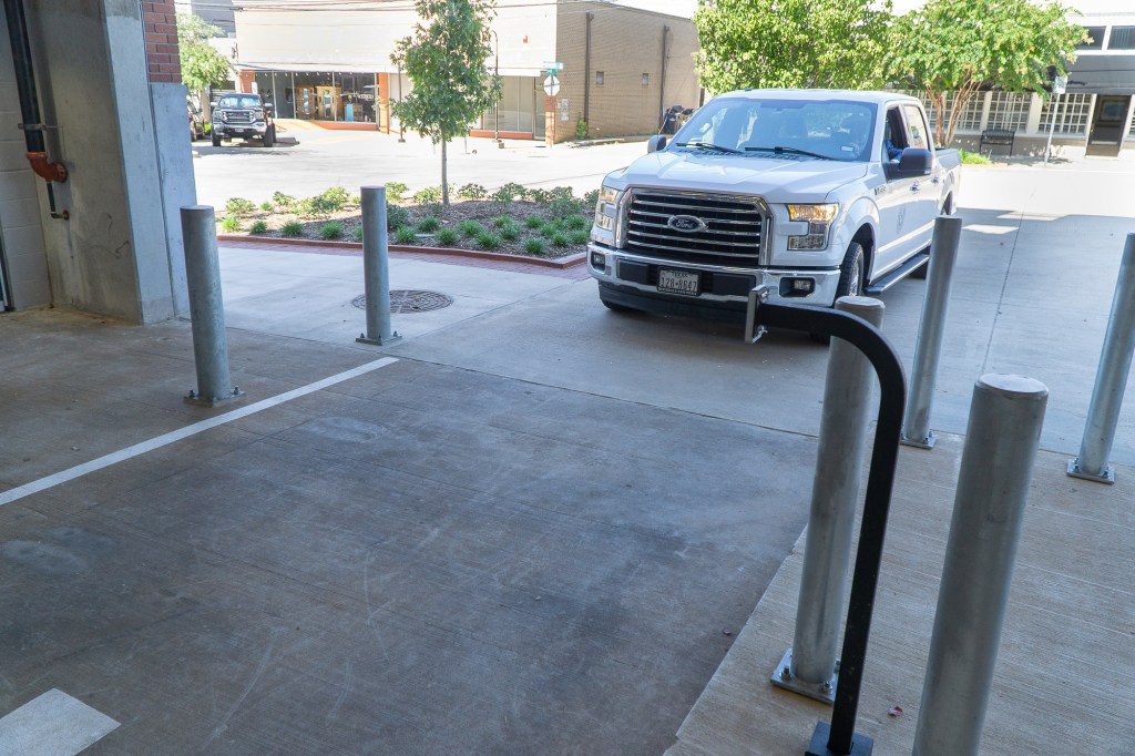 Gregg County celebrates opening of 4-story downtown Longview parking ...