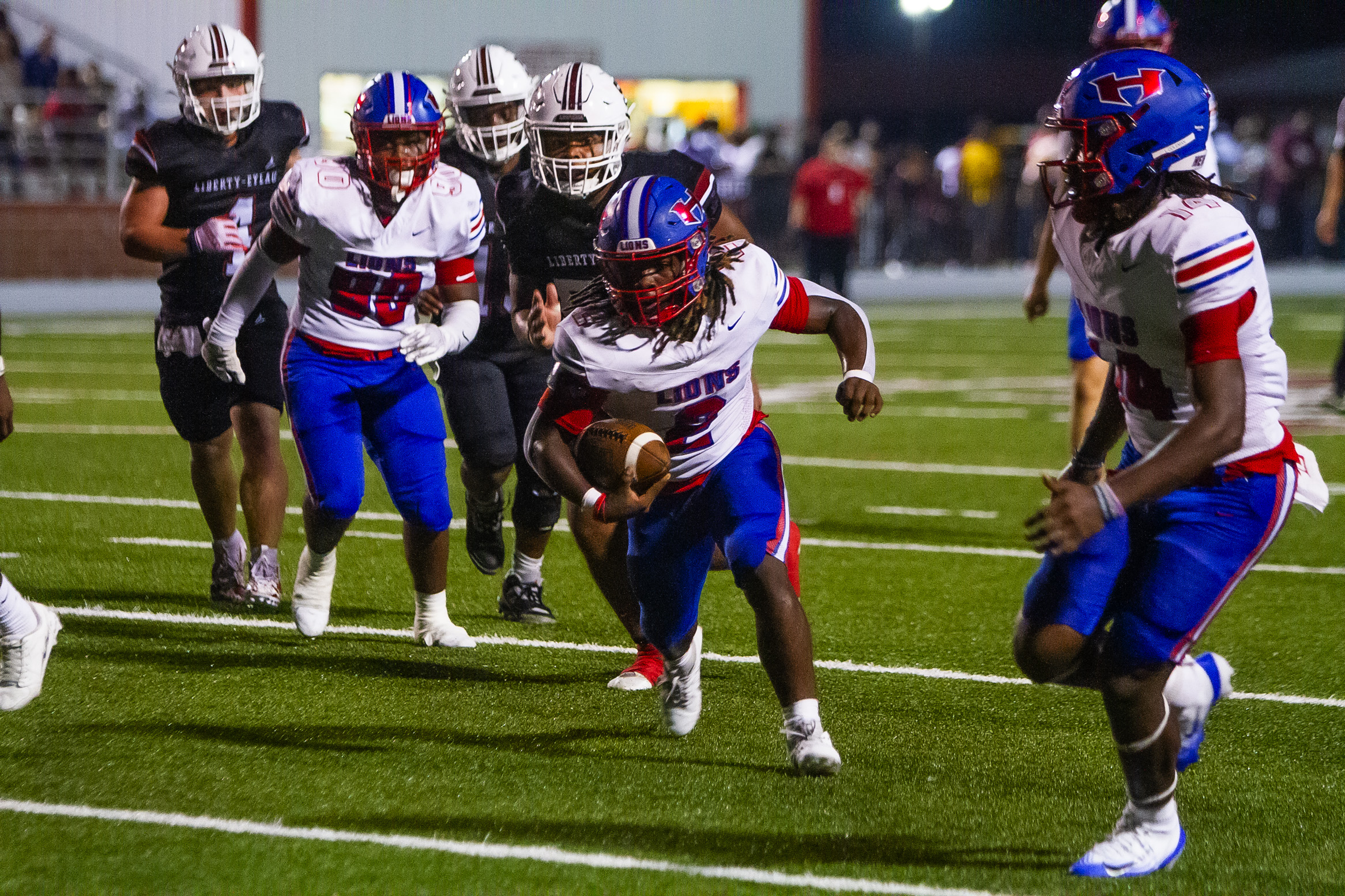 Henderson rolls past Leopards, 51-13 | Longview News-Journal