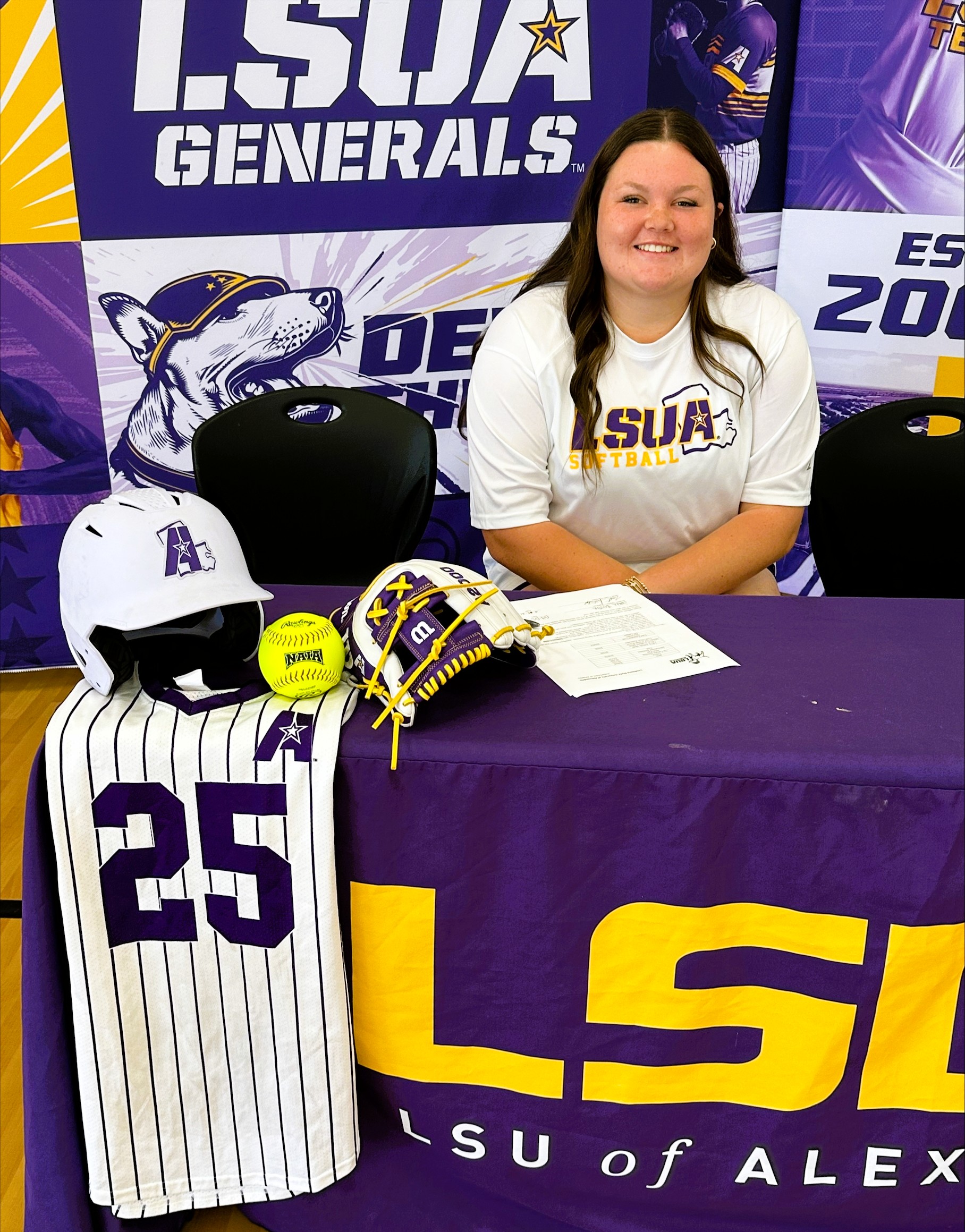 Henderson’s Boothe signs with LSU-A | Longview News-Journal