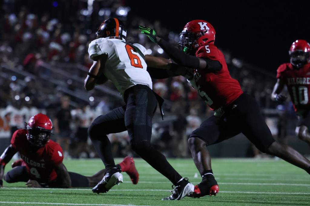 Kilgore rolls past Buckeyes, 66-6 | Longview News-Journal