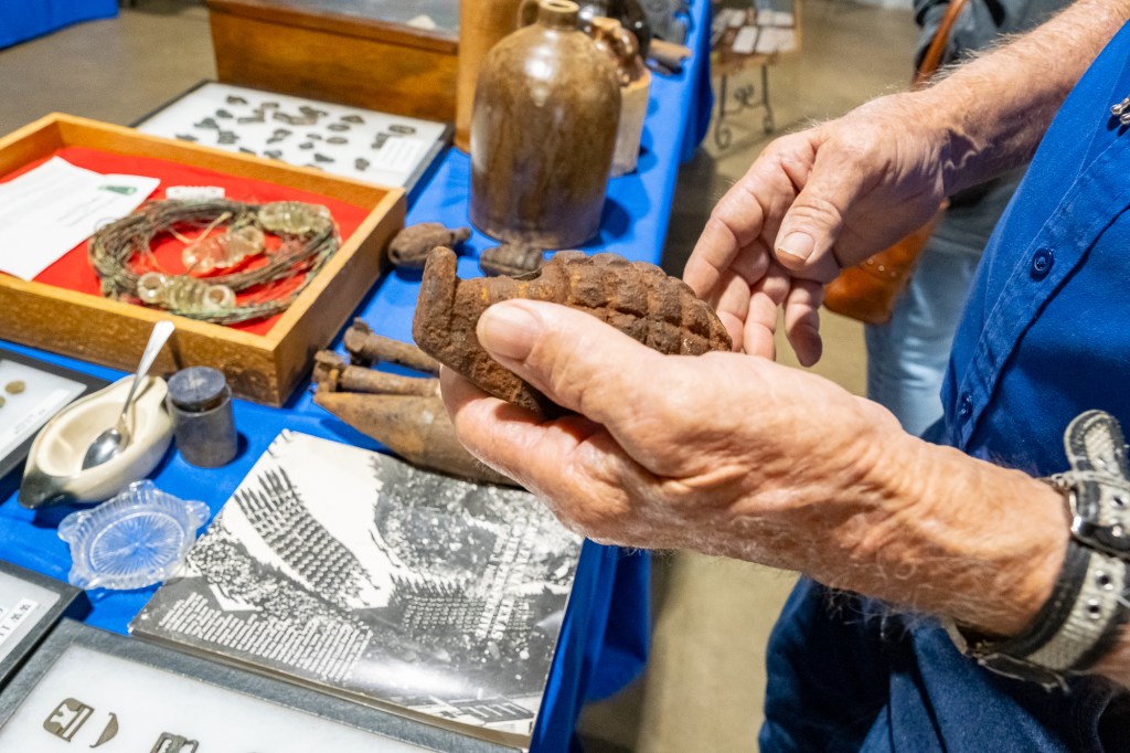 Uncovering history: Treasure hunters dig deep at Longview metal ...