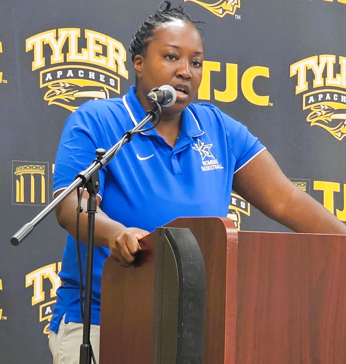 KC women picked first, men fifth at Region XIV hoops media day ...