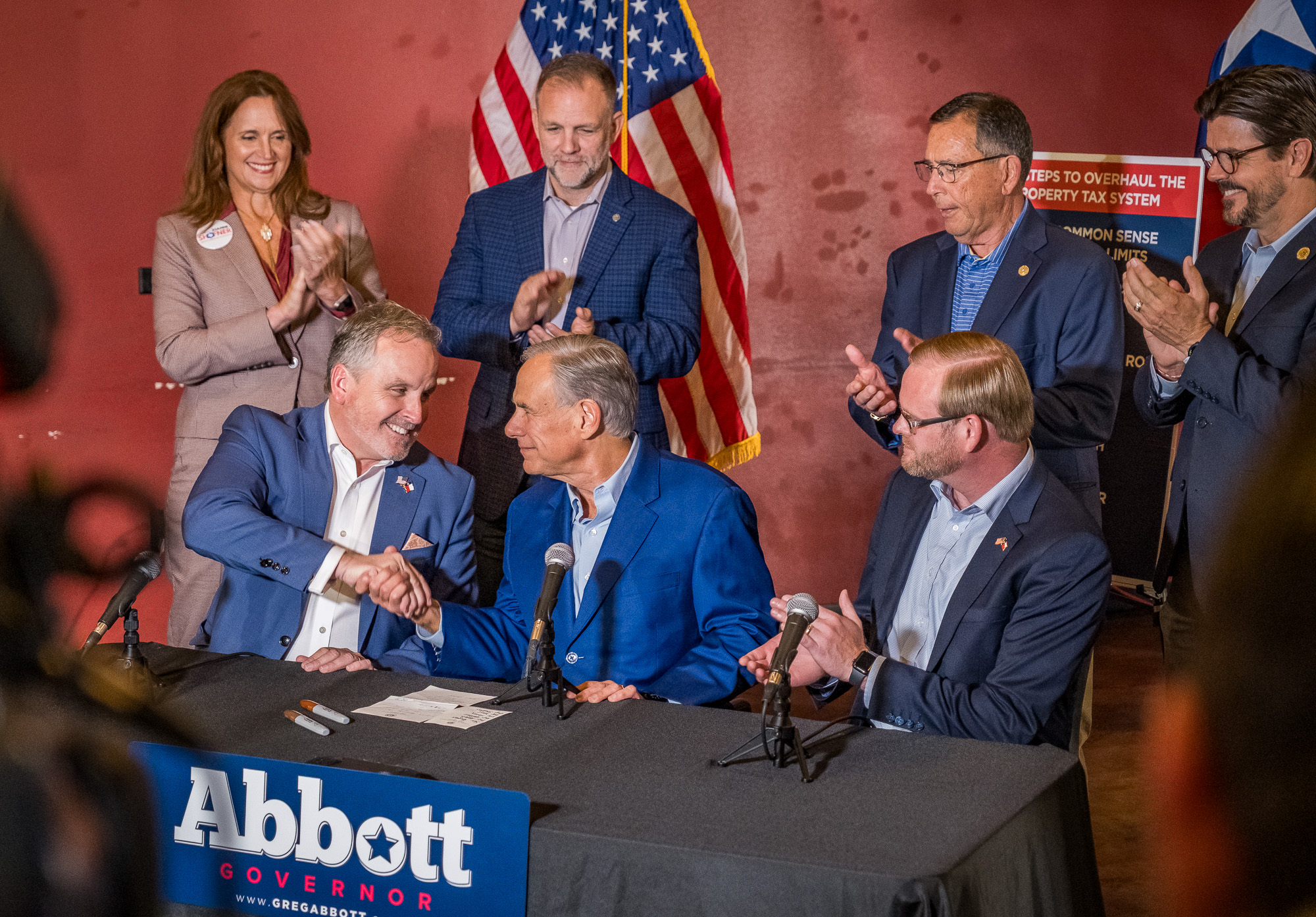 At Tyler campaign stop, Abbott details plan to eliminate property taxes ...