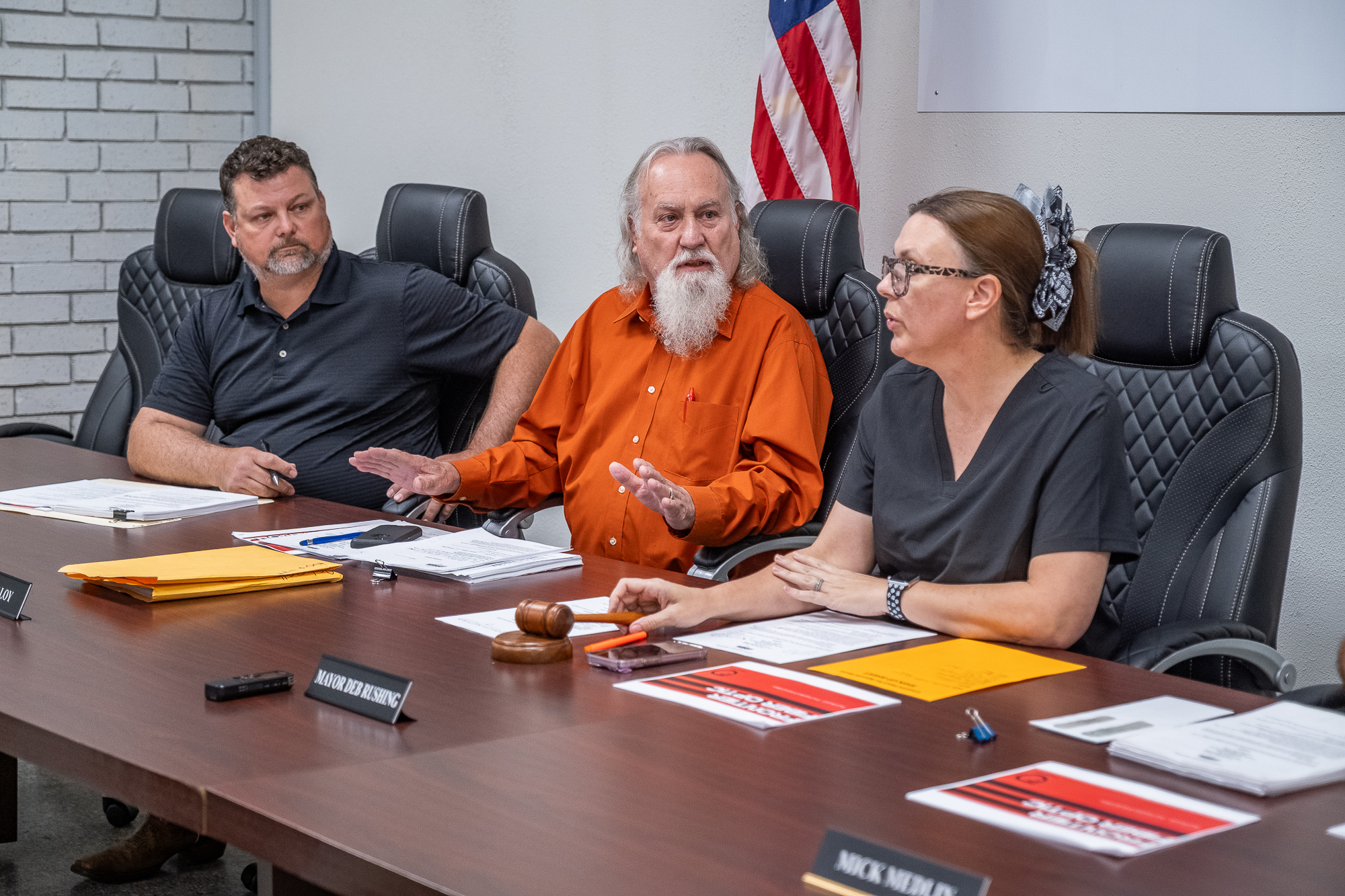 Hawkins council fires city judge, who claims mayor not holding office ...