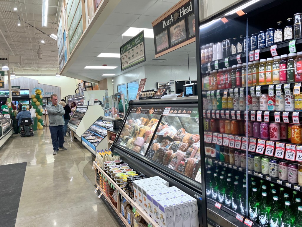 Business Beat: New Longview grocery store opens; 2nd on the way ...
