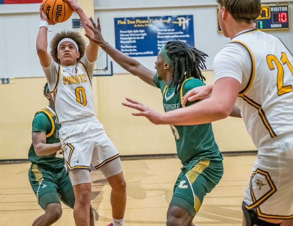 CITY CLASH: Lobos knock off crosstown rival Pine Tree, 63-34 | Longview ...